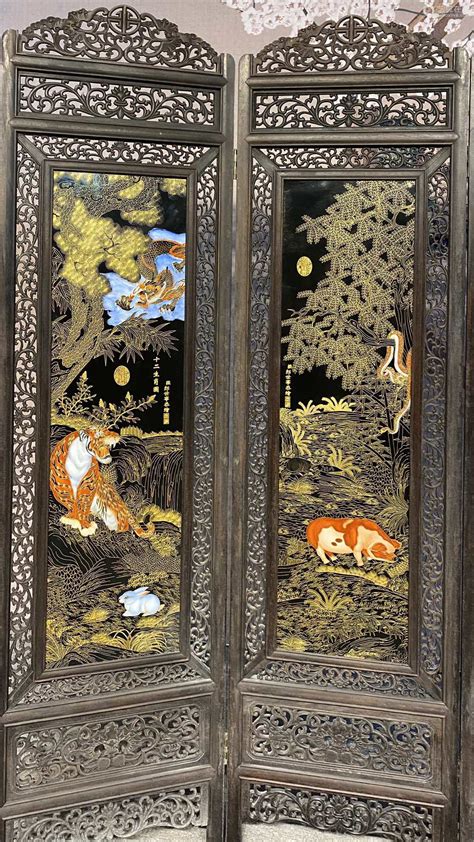 檀木透雕镶手绘掐丝珐琅十二生肖折叠屏风－【deal Price Picture】