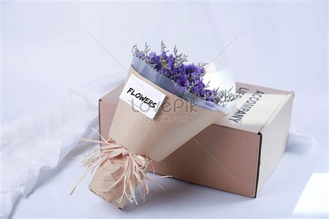 말린 꽃다발 선물 상자 사진 무료 다운로드 Lovepik