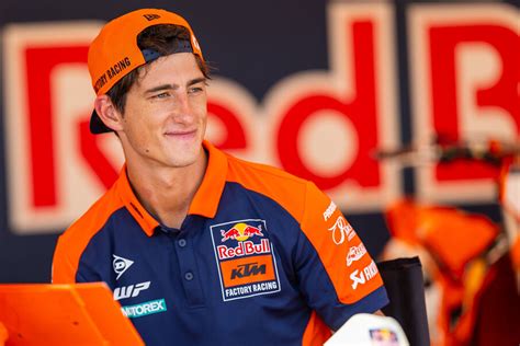 Chase Sexton Crashes In Las Vegas Diagnosis Gives All Clear