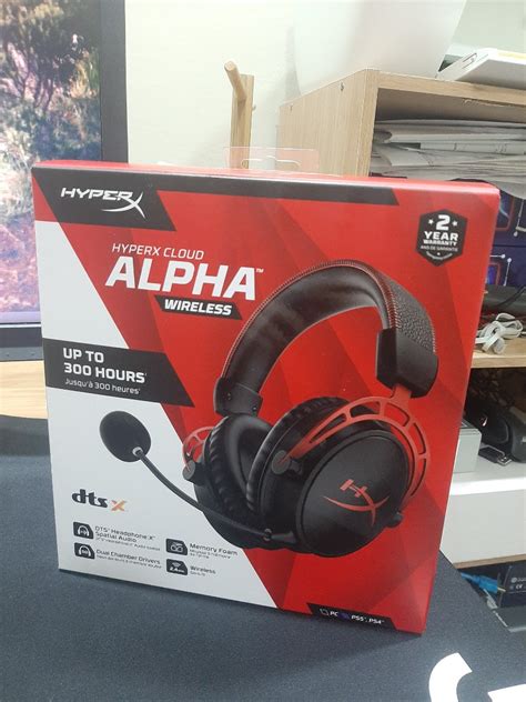 Hyperx Cloud Alpha Wireless Headset Audio Headphones And Headsets On