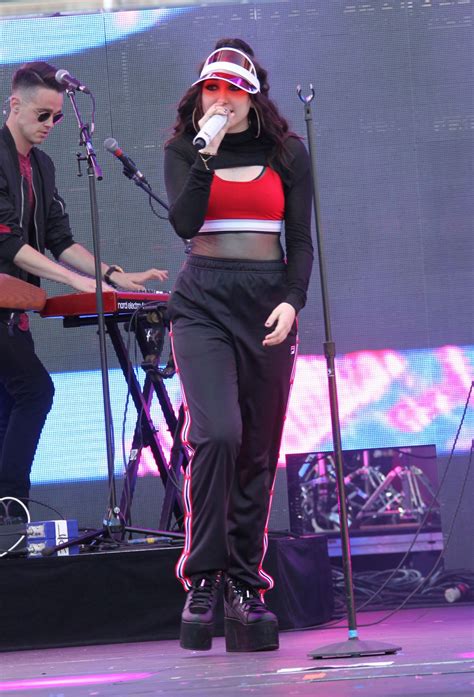 Noah Cyrus Performs At Kiis Fm Wango Tango In La 05132017 • Celebmafia