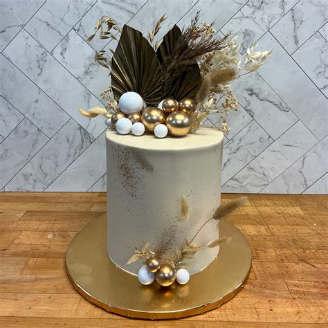 Mocha Party Cake Palermo Custom Cakes