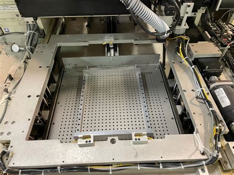 Cencorp Tr2100 Dual Shuttle Router 210401