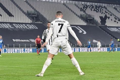 Cristiano Hace Historia Con 763 Goles Y Acerca Al Juventus A La Final