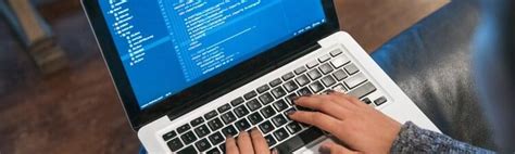 Beruf Programmierer Jobprofil Ausbildung Karriere Jobted