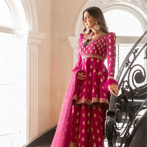 Mahnoor Khan Captivates In Intricately Embellished Pixie Dust Ensemble