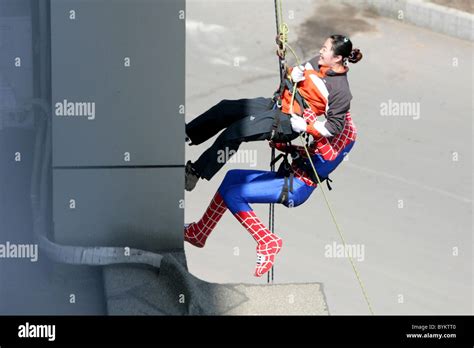 Chinese Spider Man Wows The Public Residents In Jilin City China