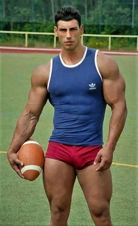 Pin By Mac Syn On Model Hot Men Bulge Muscle Men Athletic Men