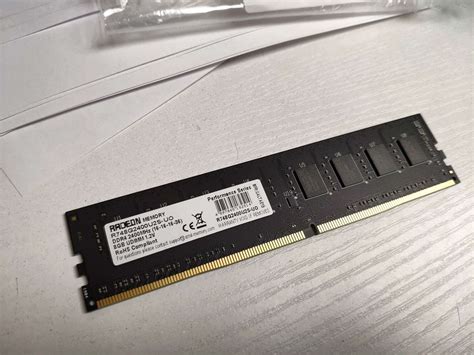 Оперативная память AMD DDR4 8Gb 2400MHz pc-19200 (R748G2400U2S-UO) оем ...