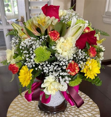 Table Arrangement Exotic Shields And Shields