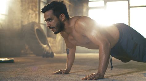 Supercharge Your Strength And Burn Fat With This 20 Minute Bodyweight