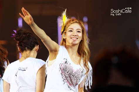 Hyoyeon 2012 Girls Generation Tour In Hongkong Kim Hyoyeon Photo