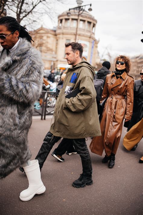 They Are Wearing Paris Fashion Week Fall 2023 Photos