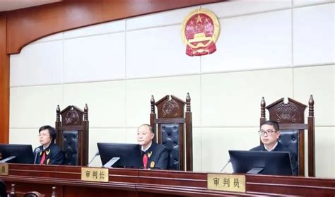 青岛市委原常委、宣传部原部长张军受贿案一审开庭澎湃号·媒体澎湃新闻 The Paper
