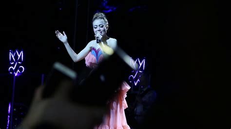 20200309 Joey Yung The Tour 容祖兒巡迴音樂會 英國站 Love In London 逃避你 Youtube