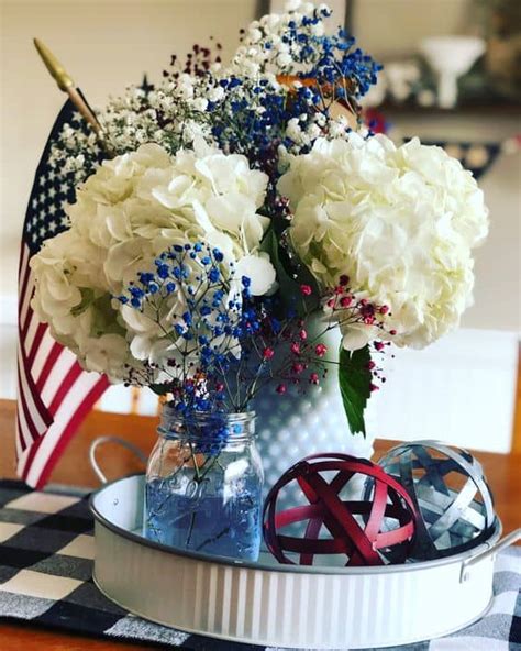 40 Stunning Patriotic Centerpieces To Diy For The 4th Of July Holidappy