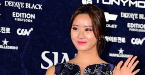 한그루 측 의붓 형제 맞아…의도치 않은 피해 죄송 공식입장