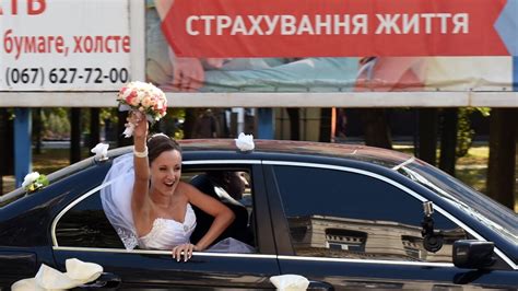 У Києві відтепер можна зареєструвати шлюб за добу