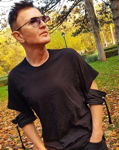 Aurel Moldoveanu Dependent De Medicul Estetician Artistul A Exagerat