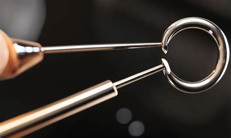 What Size Needle For Septum Piercing The Complete Guide North Shore