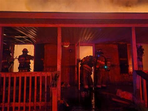 First Responders Battle Blaze At Vacant House In Clarksville Tn