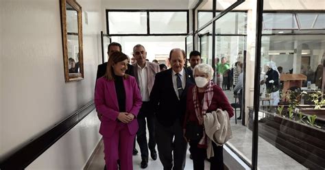 Buruaga Visita El Hospital Español En México Df Y Lo Destaca Como