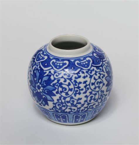 Porcelana Z Niebieskim Wzorem Dom Vintage DecoBazaar