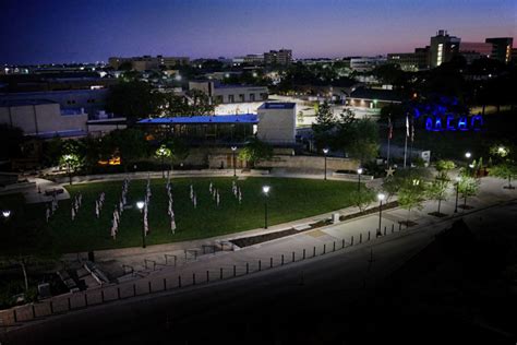 Arlington Community Unites To Honor Front Line Workers With Downtown Displays Greater