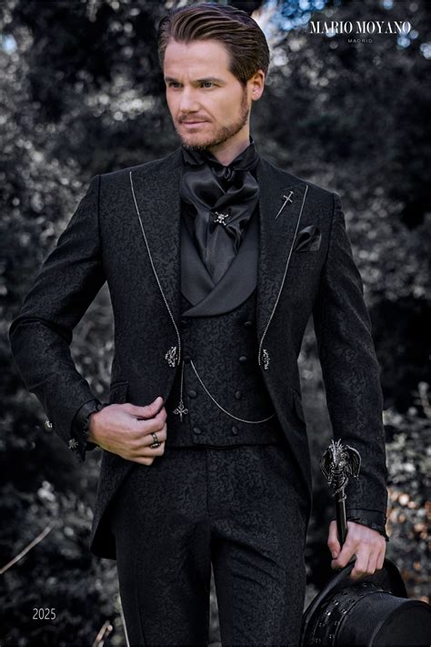Victorian Black Jacquard Tailcoat Slim Fit Gothic 2025 Mario Moyano