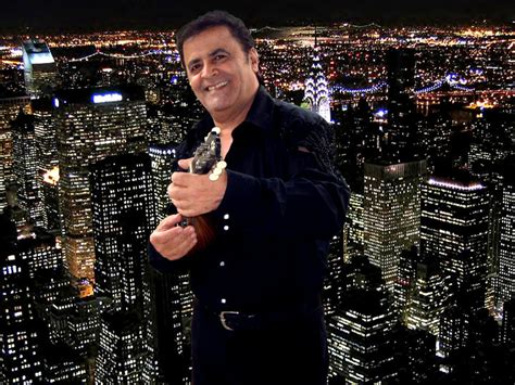 Ruby Hen רובי חן