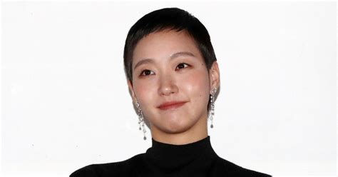 칼춤 이어 숏컷 김고은 ‘파격의 여왕