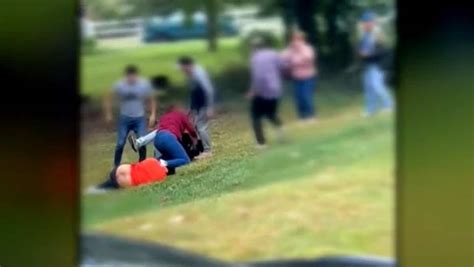De Bons Samaritains Sauvent La Vie Dun Homme Au Maryland Tva Nouvelles
