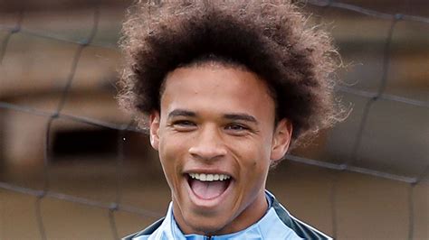 Es Ist Ein Mädchen Leroy Sané Ist Vater Geworden Sternde