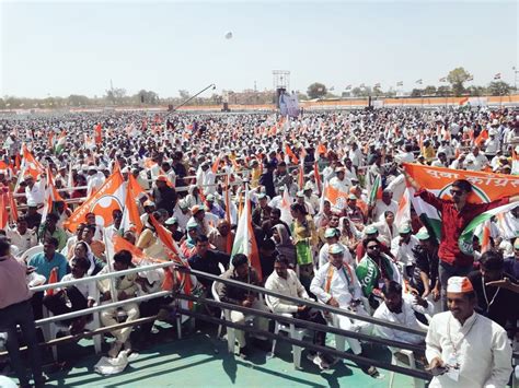 Sonia Rahul Priyanka In Gujarat To Participate In Cwc Meeting