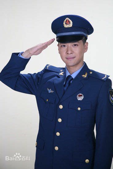 精选徐海乔joe在《大学生士兵的故事》徐帅中的图册 万佳直播吧