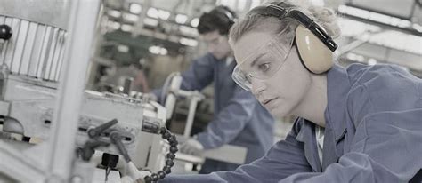Rise Of The Augmented Worker New Equipment Digest