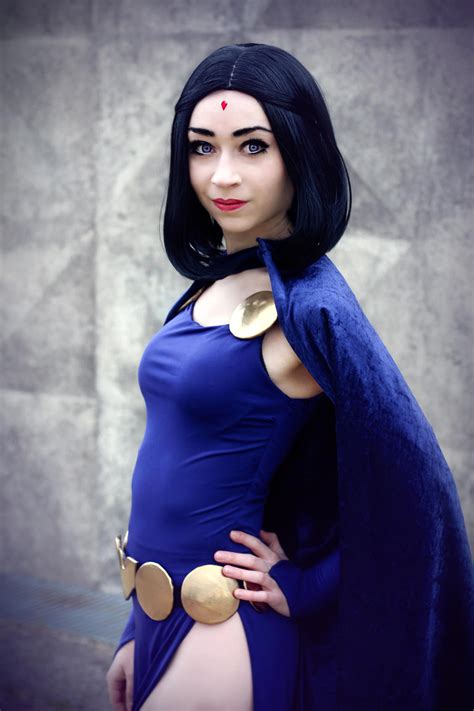 Hot Cosplay Girls Raven Telegraph