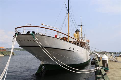 Solve Css Acadia Halifax Nova Scotia Jigsaw Puzzle Online With Pieces