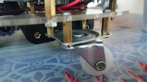 69 Φτιάχνοντας ένα ρομποτικό όχημα με το Arduino Συναρμολόγηση