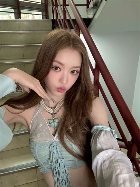 240317 Oh My Girl Yooa Twitter Update Kpopping