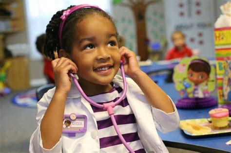 London As Doc Mcstuffins For Her 4th Birthday Mcstuffins Doc Mcstuffins London