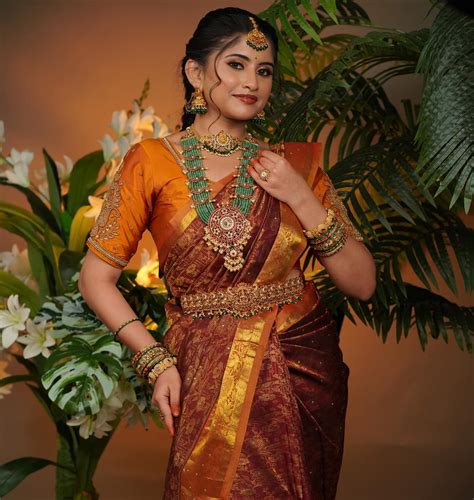 ಬಿಂದು ಶ್ರೀ… Bindhu Shreee • Instagram Photos And Videos