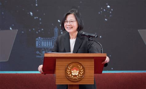 執政七週年 總統：持續當民主自由的守護者 國民生活的造福者內政 僑務電子報
