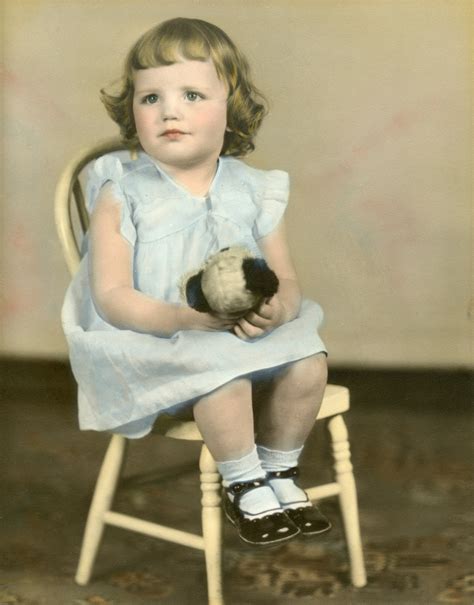 Photograph Showcase Mother And Daughter The Genealogy Girl