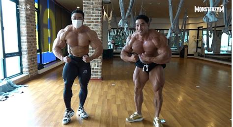 헬스 오지게 해서 황철순 옆에 서도 안꿇리는 몸 되어버린 Gd 충격 덩치 근황 Outsite