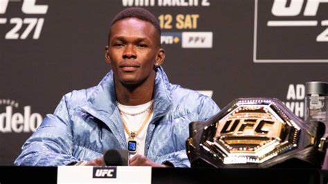 RELOJ El Capo Del Peso Mediano De UFC Israel Adesanya Analiza La