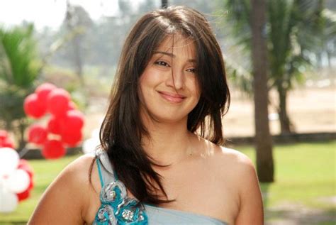 South Movie Gallery Free Tamil Actress Laksmi Rai Blue Dress In