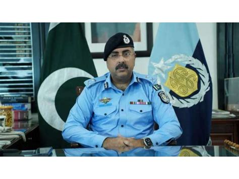 اسلام آباد میں چوروں کی دیدہ دلیری آئی جی کے گھر کے باہر سے لاکھوں روپے