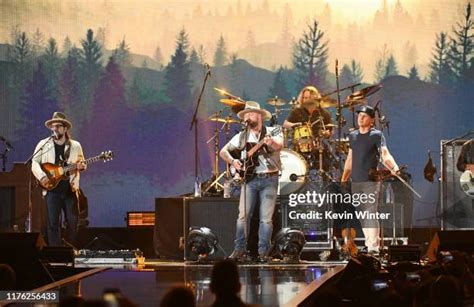 Zac Brown Band Photos And Premium High Res Pictures Getty Images