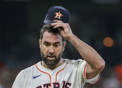 Hes Still Racking Up Cy Youngs And Ws Rings Justin Verlanders